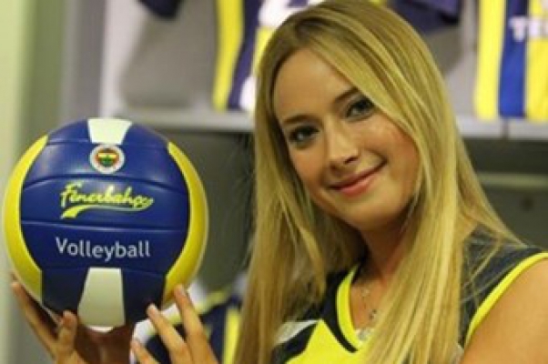 Derya Çayırgan voleybolcu Doğum günü - 9 Ekim 1987 - Tarihte Bugün Derya Çayırgan voleybolcu Doğum günü - 9 Ekim 1987 - Tarihte Bugün